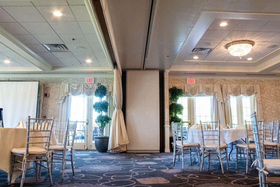 Springfield Country Club Gets Modern Makeover with Modernfold Acousti ...