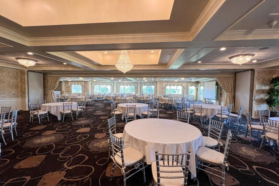 Springfield Country Club Gets Modern Makeover with Modernfold Acousti ...