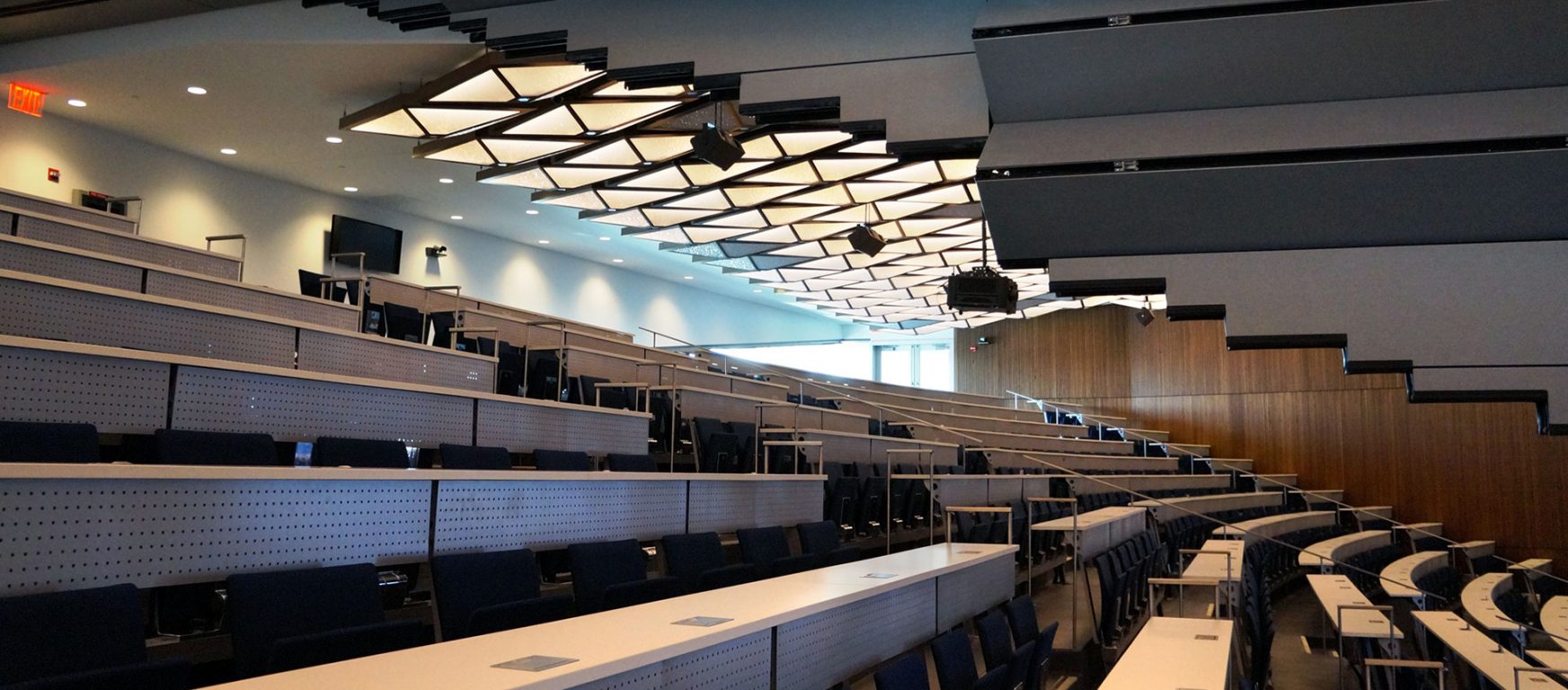 Vertical Retractable Walls: Skyfold Classic Series by ModernfoldStyles