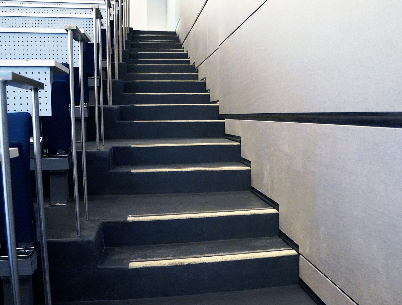 SKYFOLD Vertical Acoustic Walls: Classic Series by ModernfoldStyles